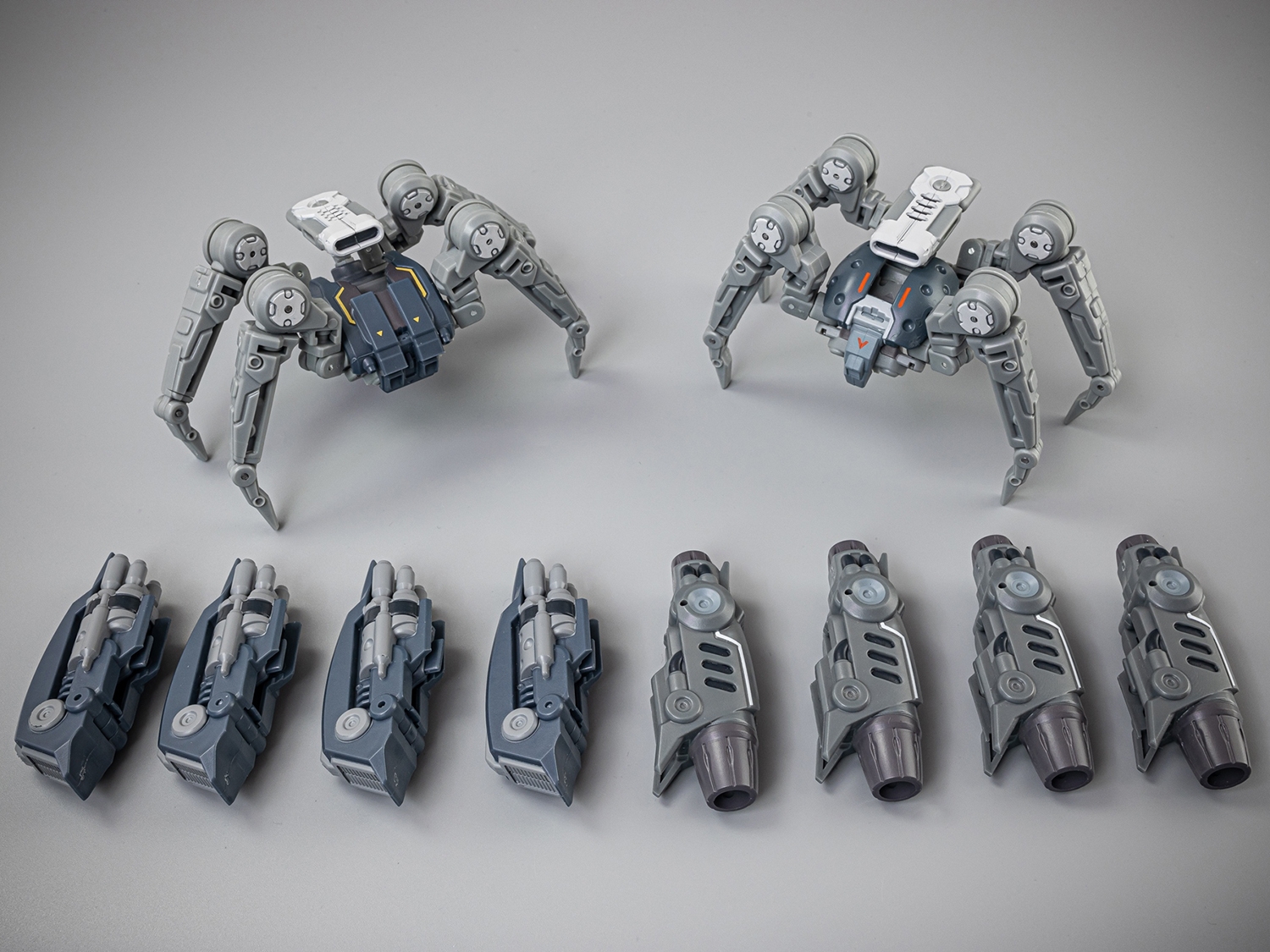 Astrobots A03 Tarantula and Wasp 2 Pack – Kapow Toys