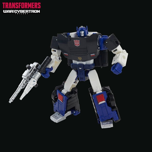Transformers Generations Selects Deep Cover – Kapow Toys