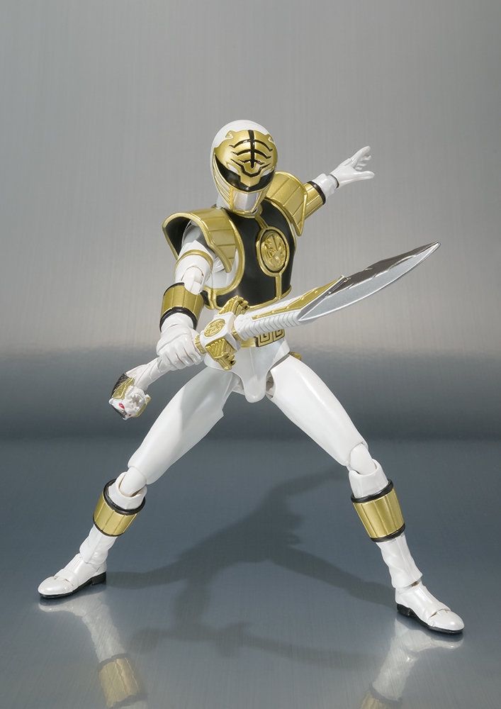 S.H.Figuarts Power Rangers White Ranger Action Figure – Kapow Toys